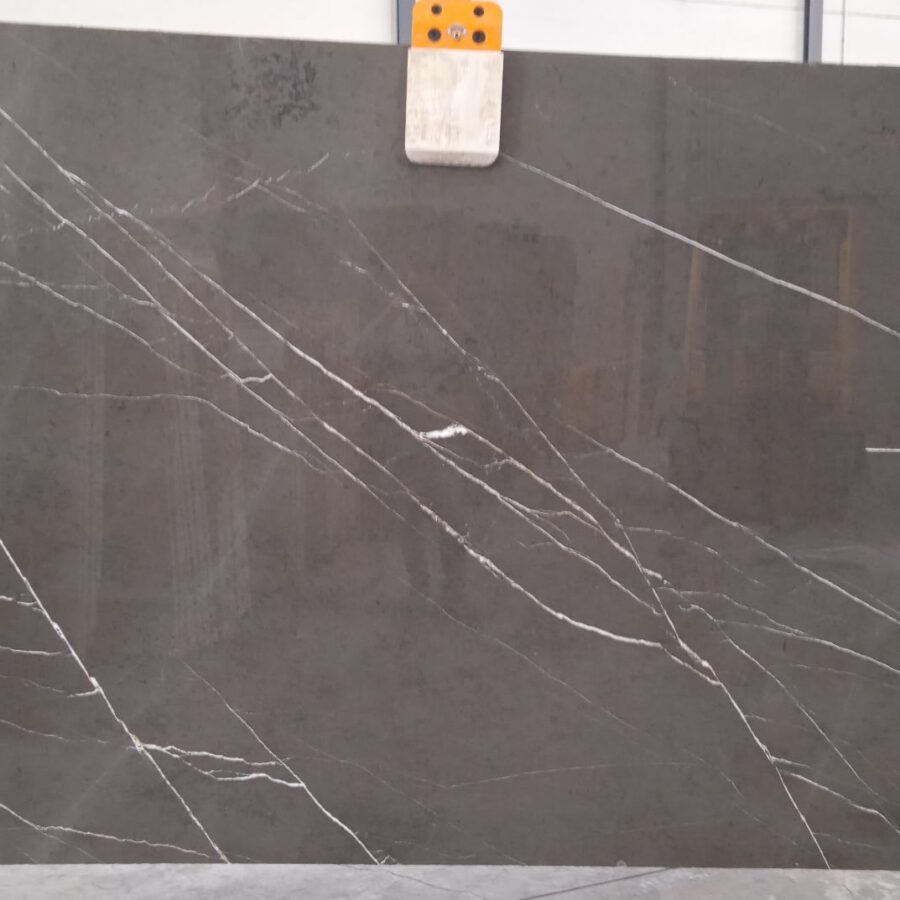 Pietra Grey marble polished slabs - marble.marmorama.es